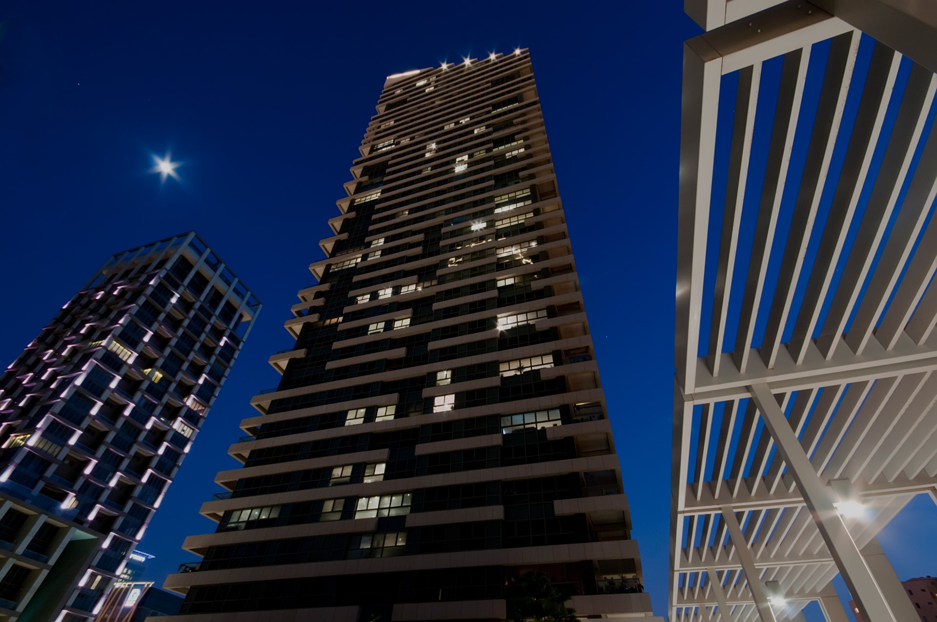 Manhattan Tower
